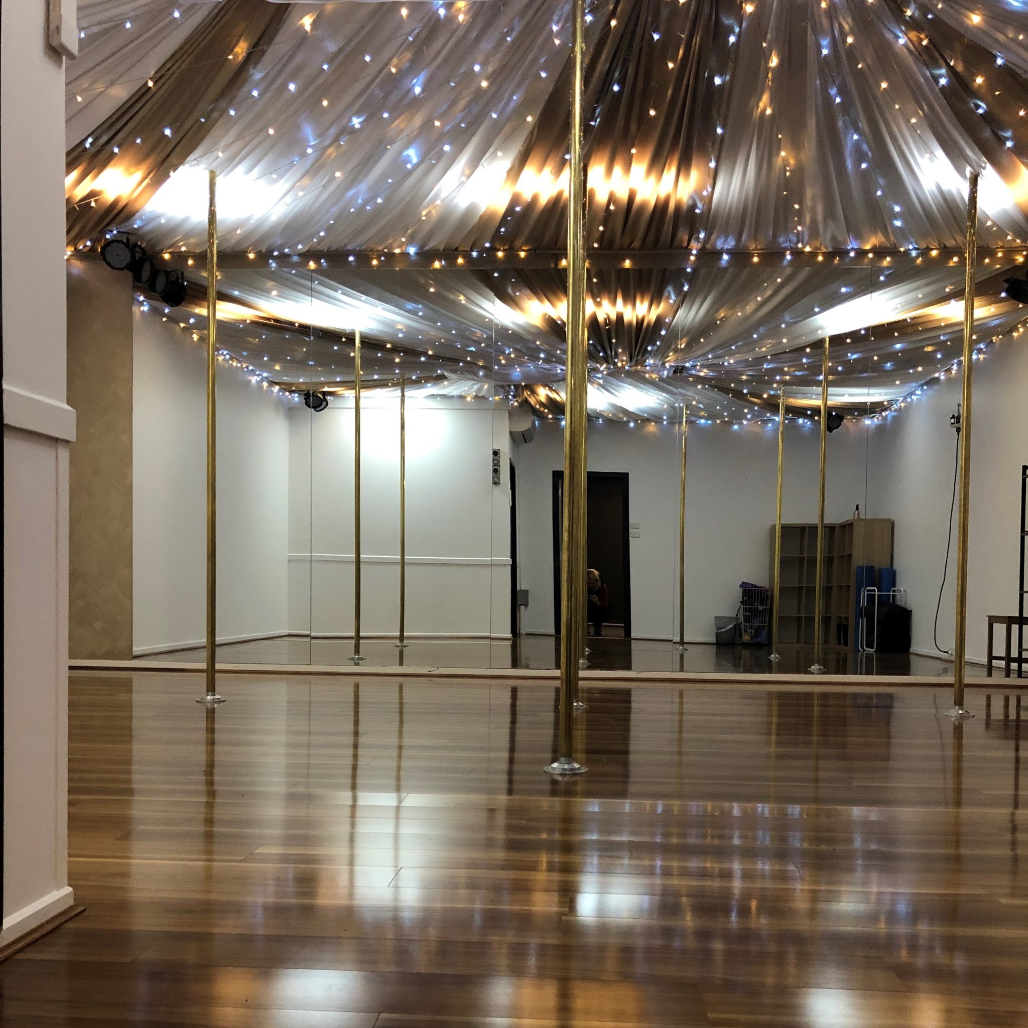 Pole Queens – Pole & Aerial Fitness